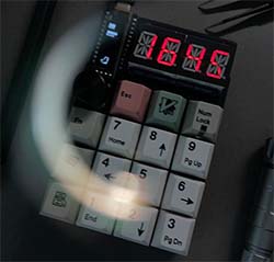 tidbit/keymaps/quadclock/README.md at master · nullbitsco/tidbit · GitHub