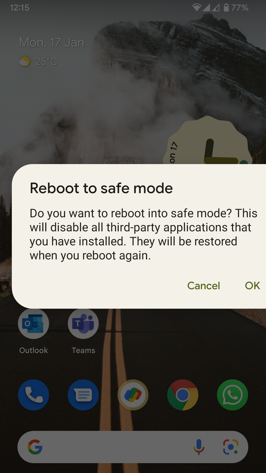 Safe mode dialog box shows truncated content and missing action buttons ...