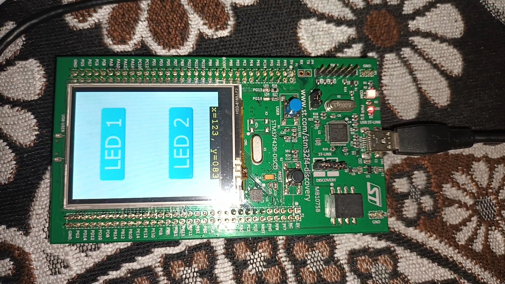 GitHub - offpic/STM32F429-LTDC-BMP-BUTTON-TOUCH-STMPE811: STM32F429 LTDC DMA2D FMC BMP BUTTON ...