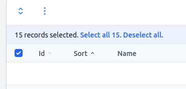 Select all button still shows after selecting when filtered · Issue #4680 · filamentphp/filament ...