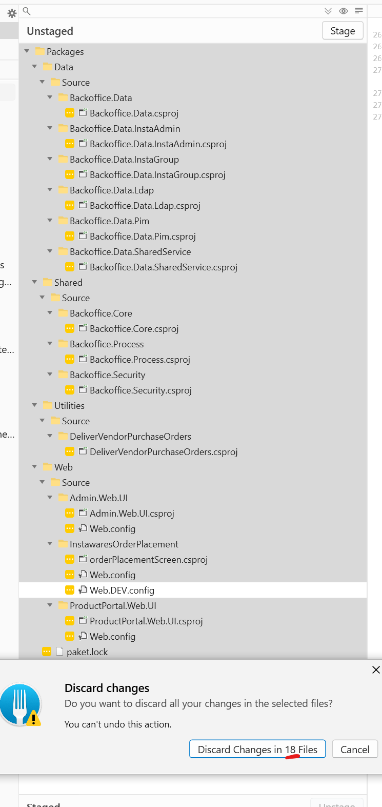 [Defect] UNselected Unstaged files show as UNselected but remain selected, are included in ...