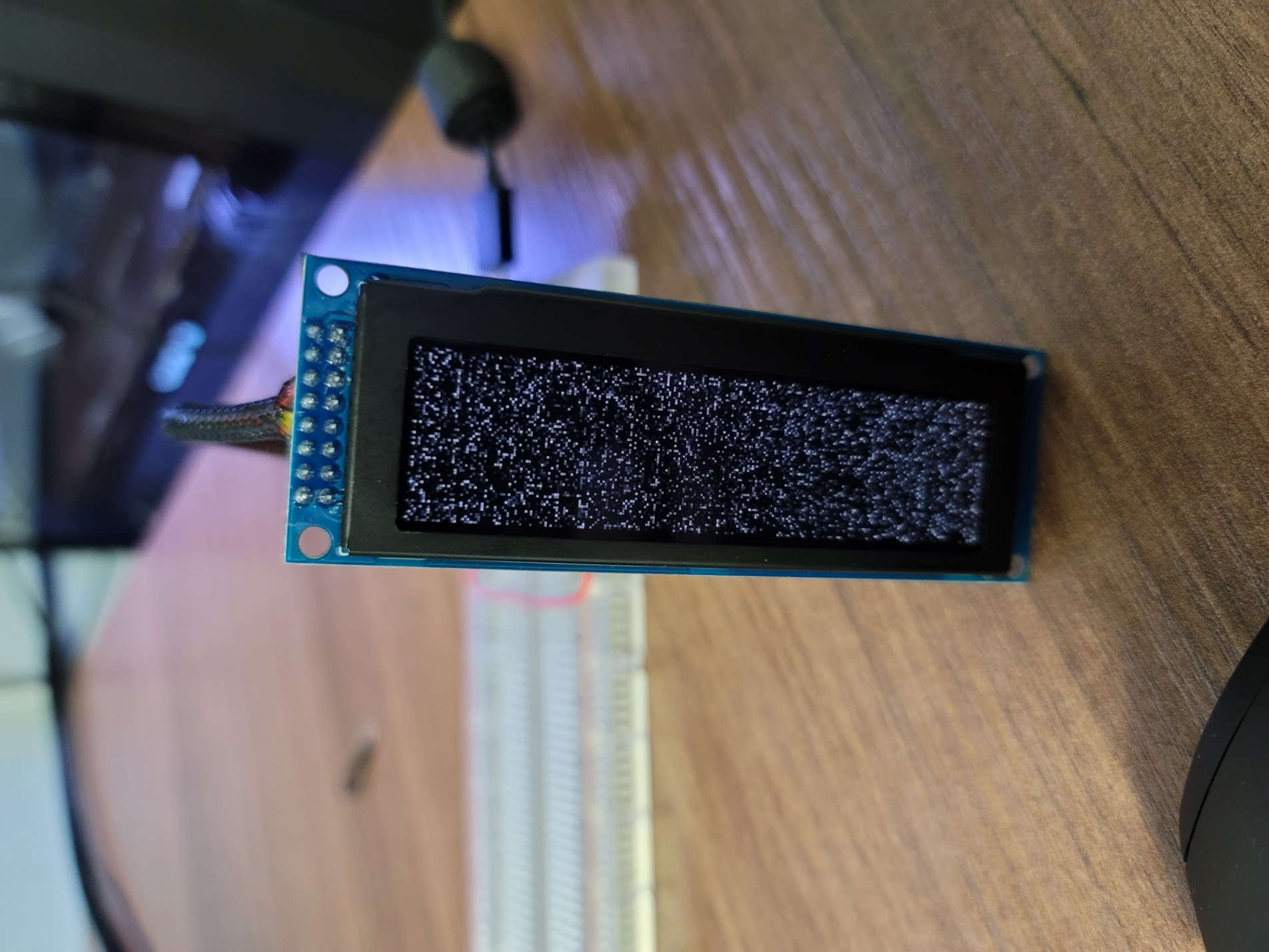 Completely Random Visual Artifacts & Freezing w/ SSD1322 + ATmega32U4 · Issue #1977 · olikraus ...