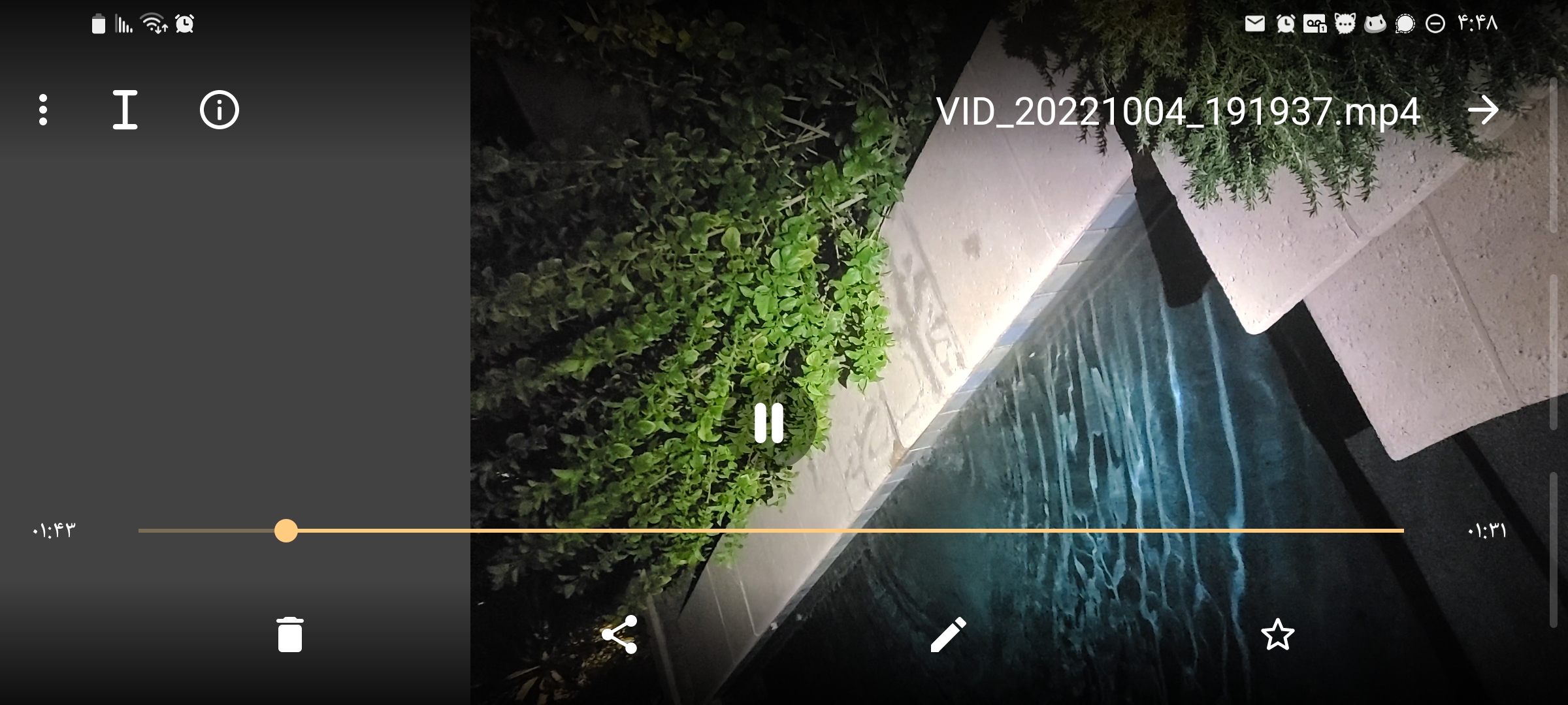 Video partly off-screen in horizontal, RTL · Issue #2625 · SimpleMobileTools/Simple-Gallery · GitHub