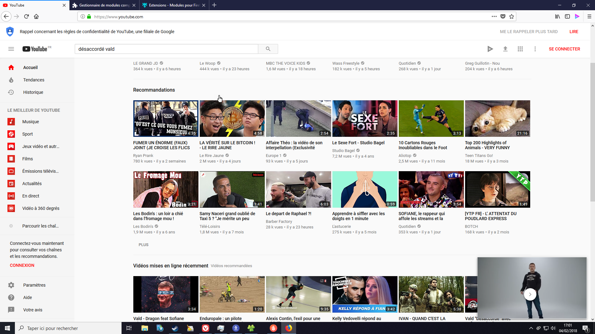 [Bug] The button to display more videos overlap the mini video player · Issue #320 ...