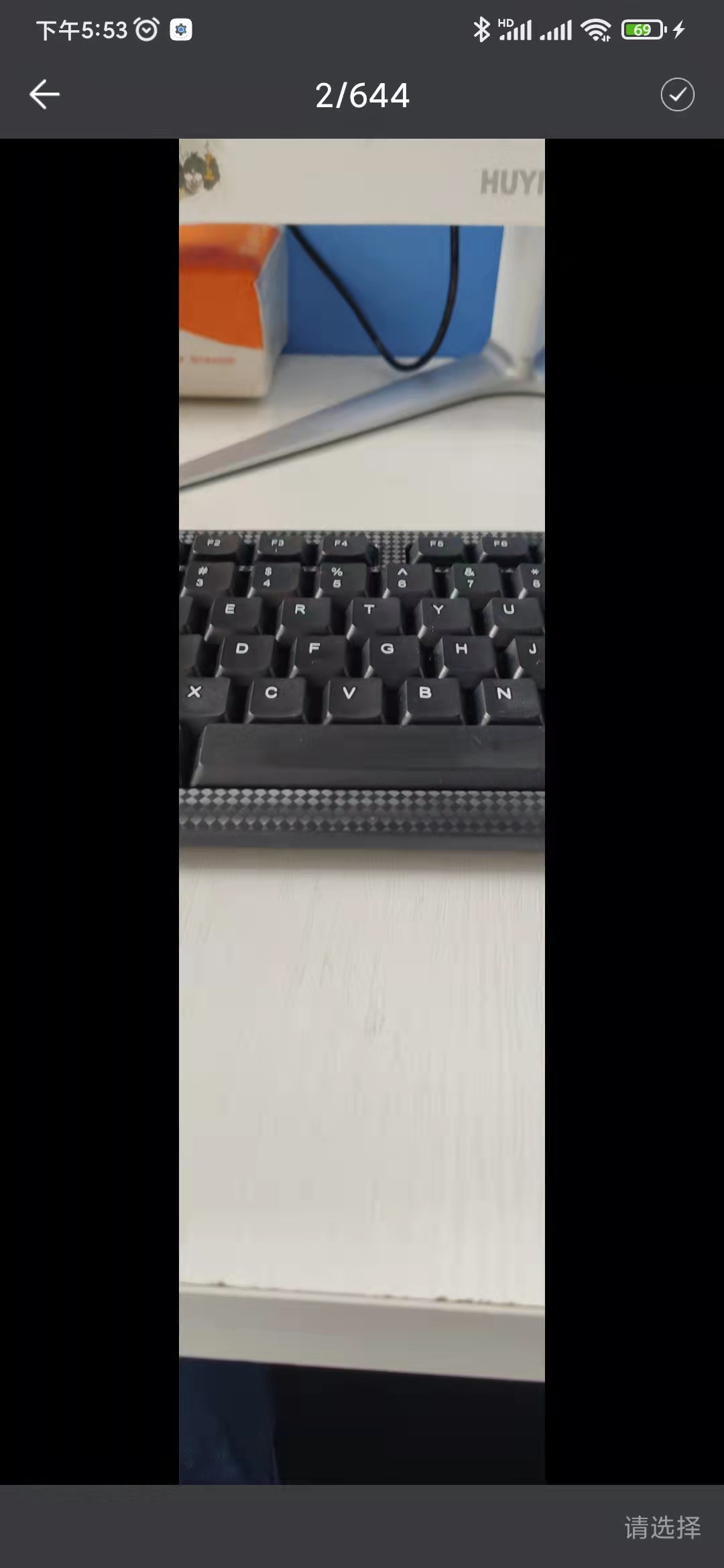 选择图片预览的时候 图片被裁减变形显示不全 · Issue #2131 · LuckSiege/PictureSelector · GitHub