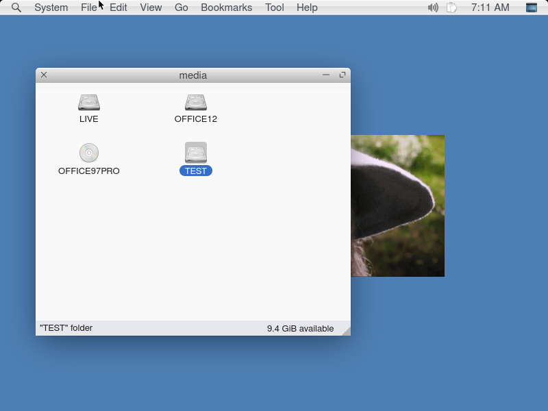 The media remains on after the media is removed · Issue #178 · helloSystem/Filer · GitHub