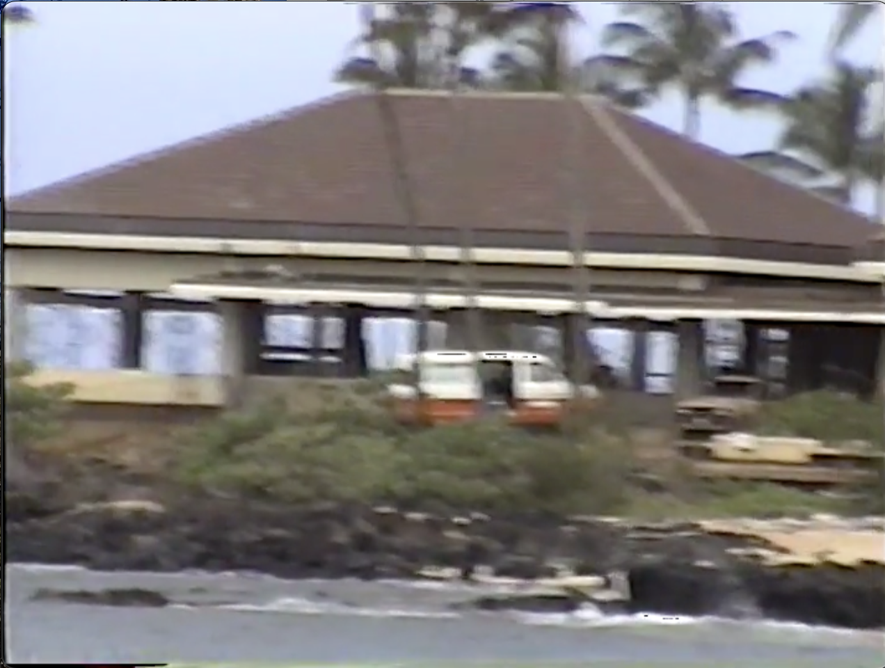 Latest nightly decomb turns some highlights (whites) black (mac ...