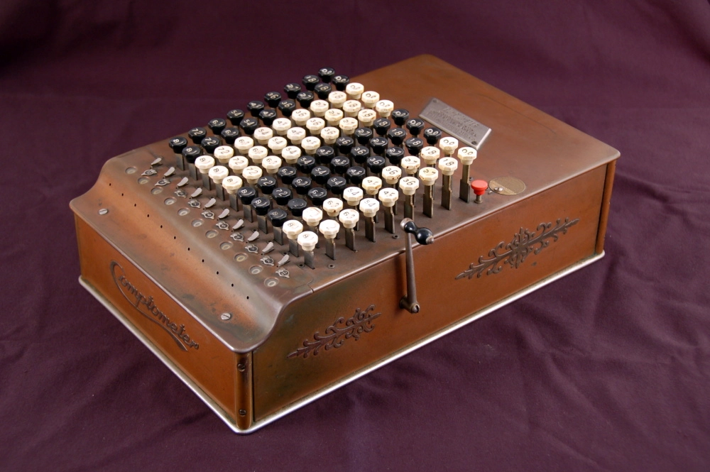 GitHub - VoxelPrismatic/comptelec: A small electronic version of the Comptometer Model H