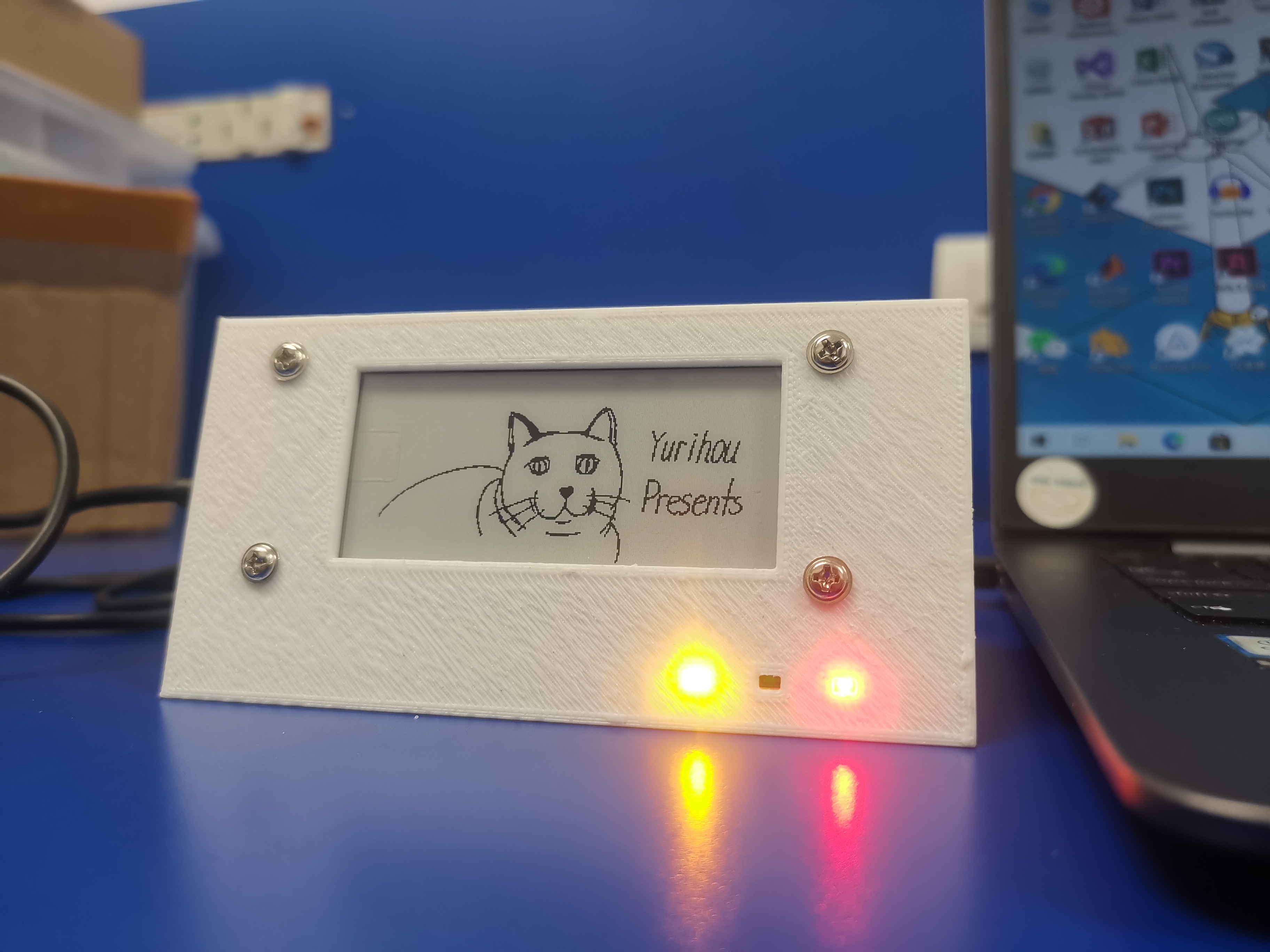 GitHub - Yurihou/EPaperNameBadge: This is a name badge using E-Paper screen which shows various ...