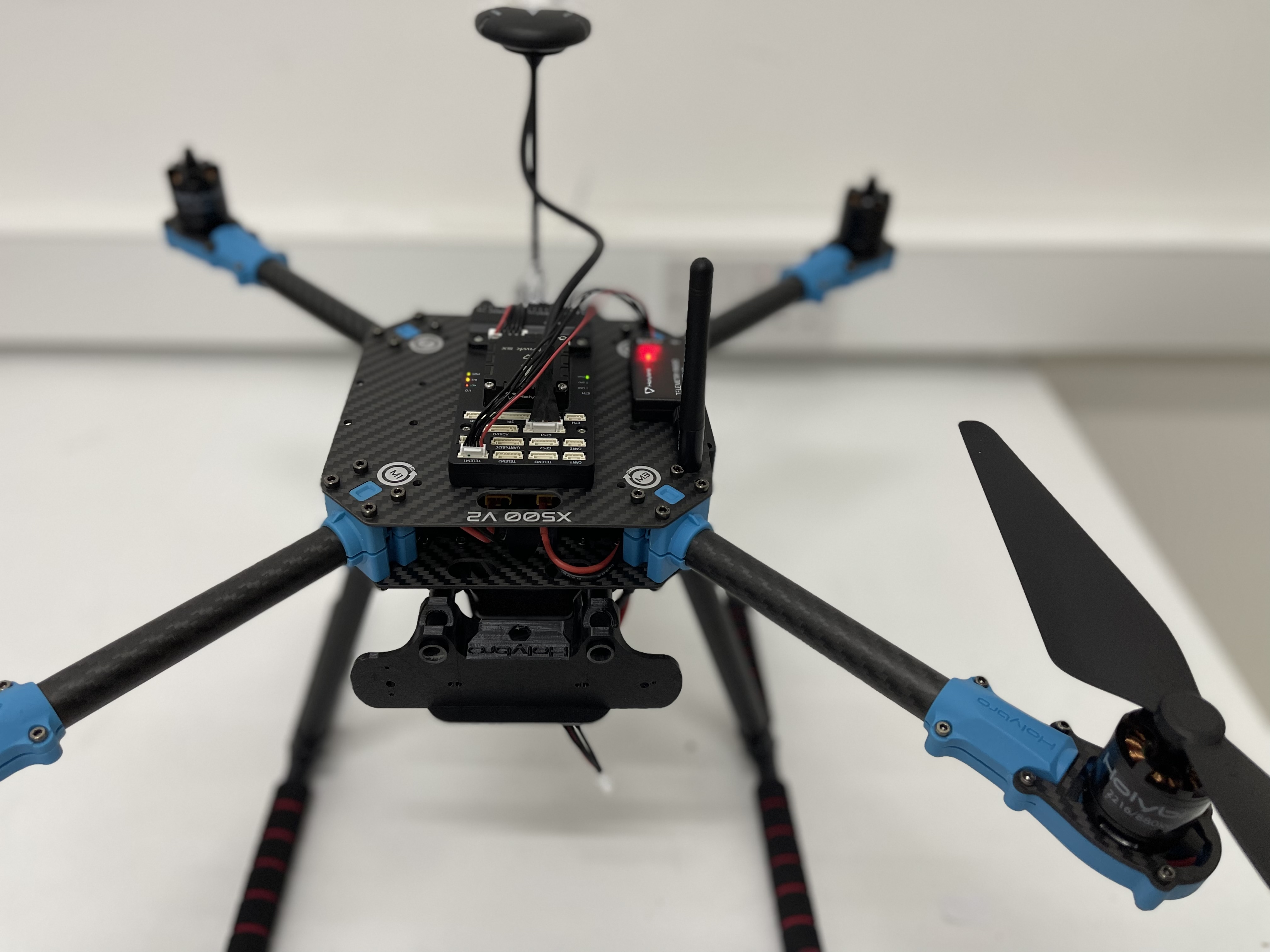 X500V2 kit Jumps when switching to AltHold · Issue #19046 · PX4/PX4 ...