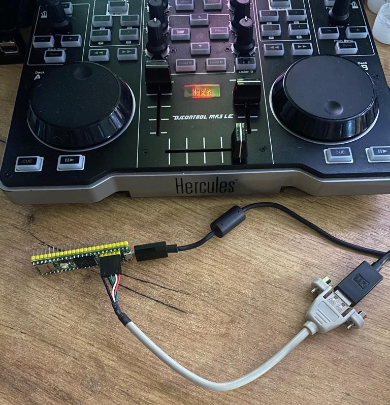 GitHub - pr8x/djcontrolmp3le_usb_proxy: Hardware fix for deprecated Hercules DJControl MP3 LE ...
