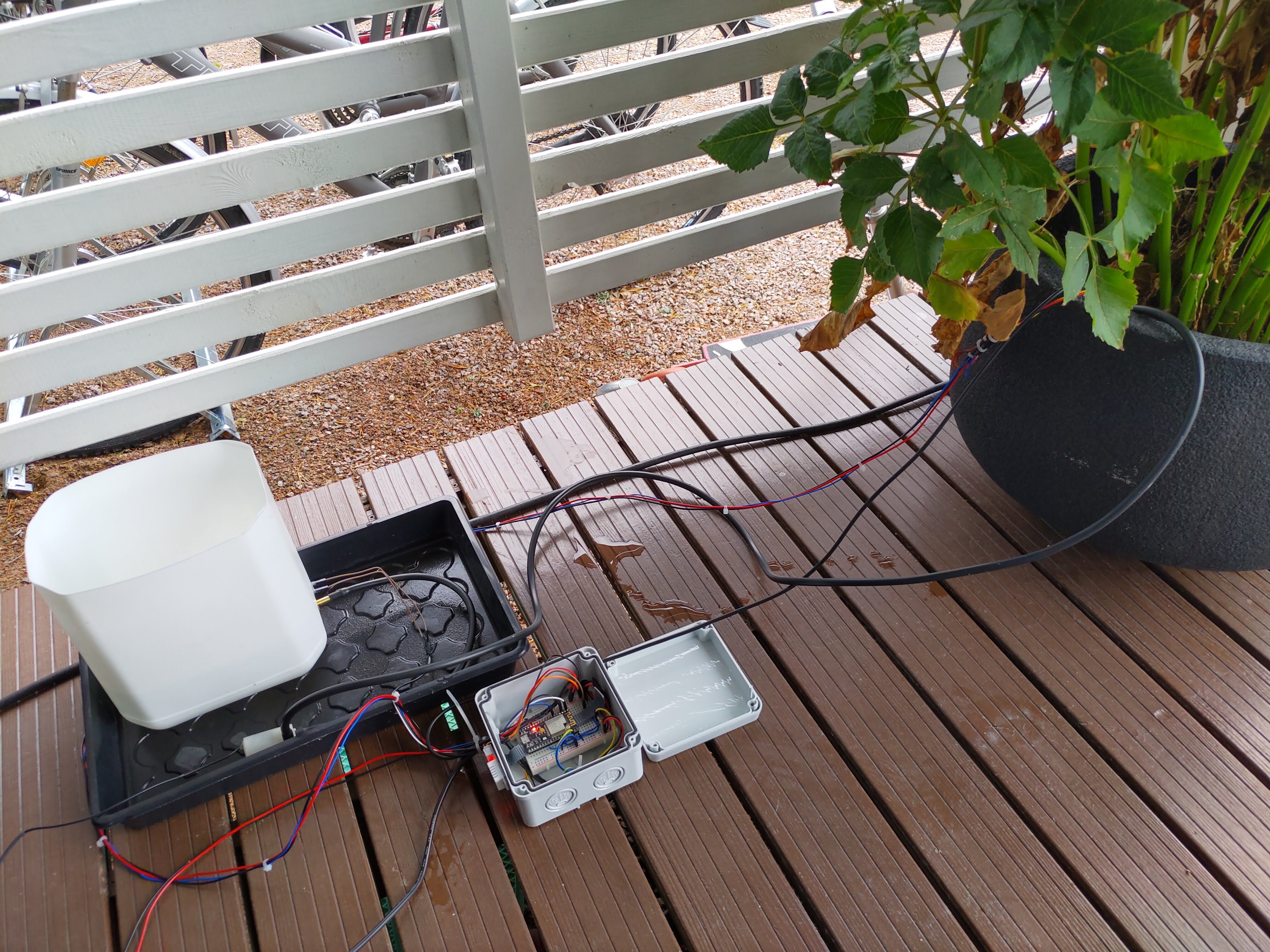 GitHub - tkukko17/SmartGardenESP32