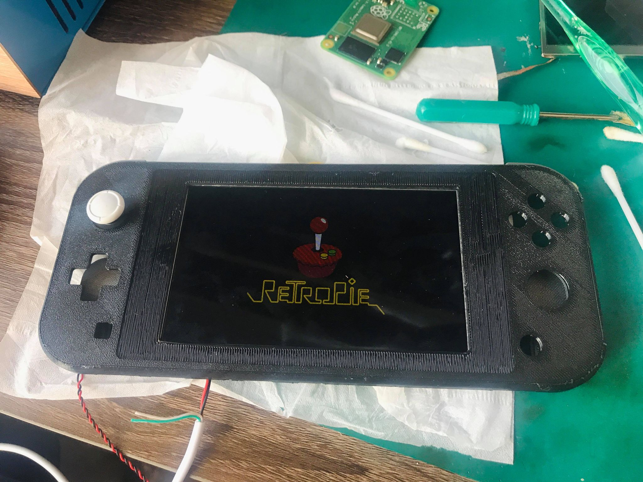 Add Retro Lite CM4 handheld · Issue #194 · geerlingguy/raspberry-pi-pcie-devices · GitHub