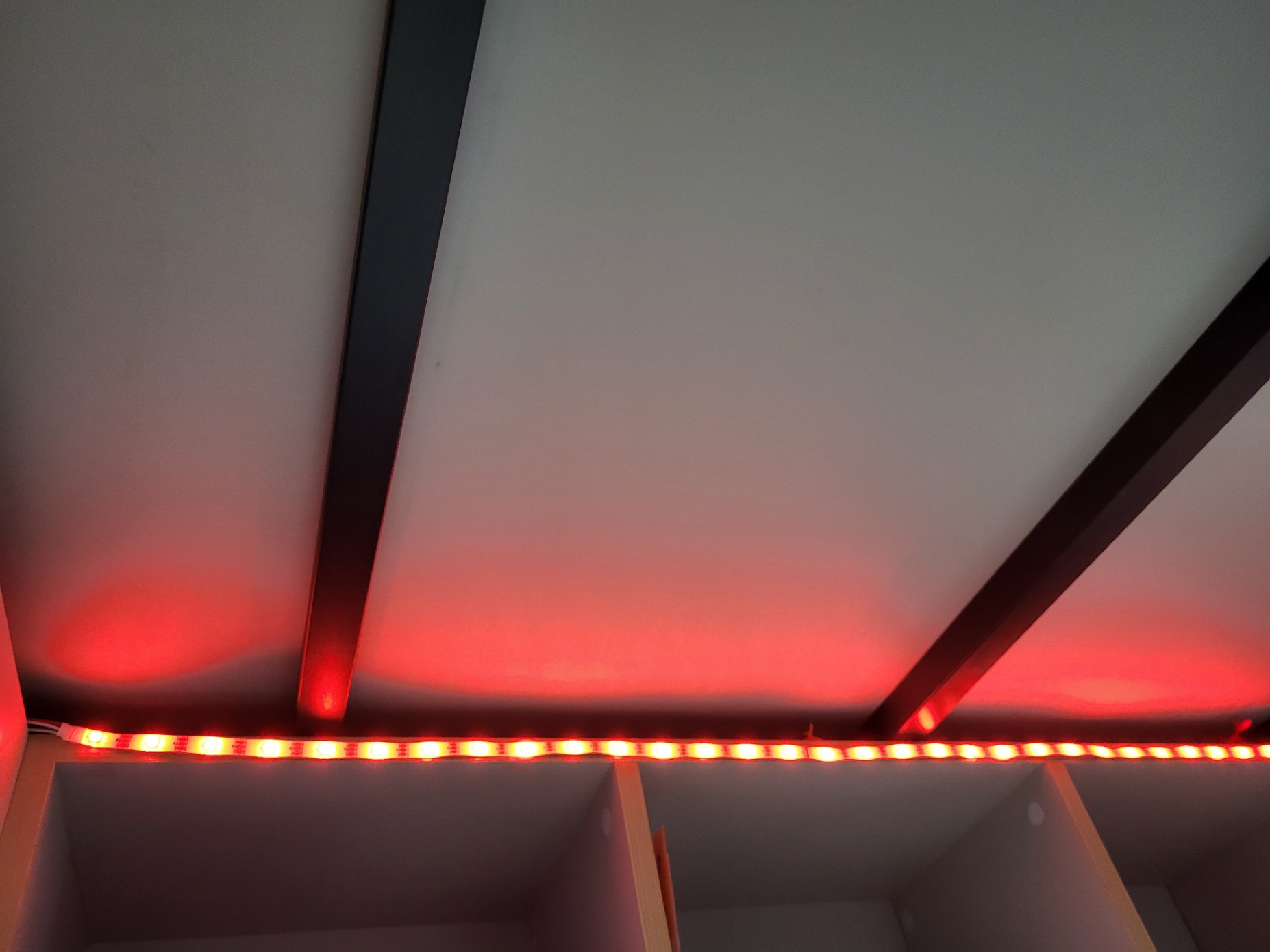 GitHub - dong881/Smart_1stDorm: 安裝在宿舍自動化控制桌上的檯燈