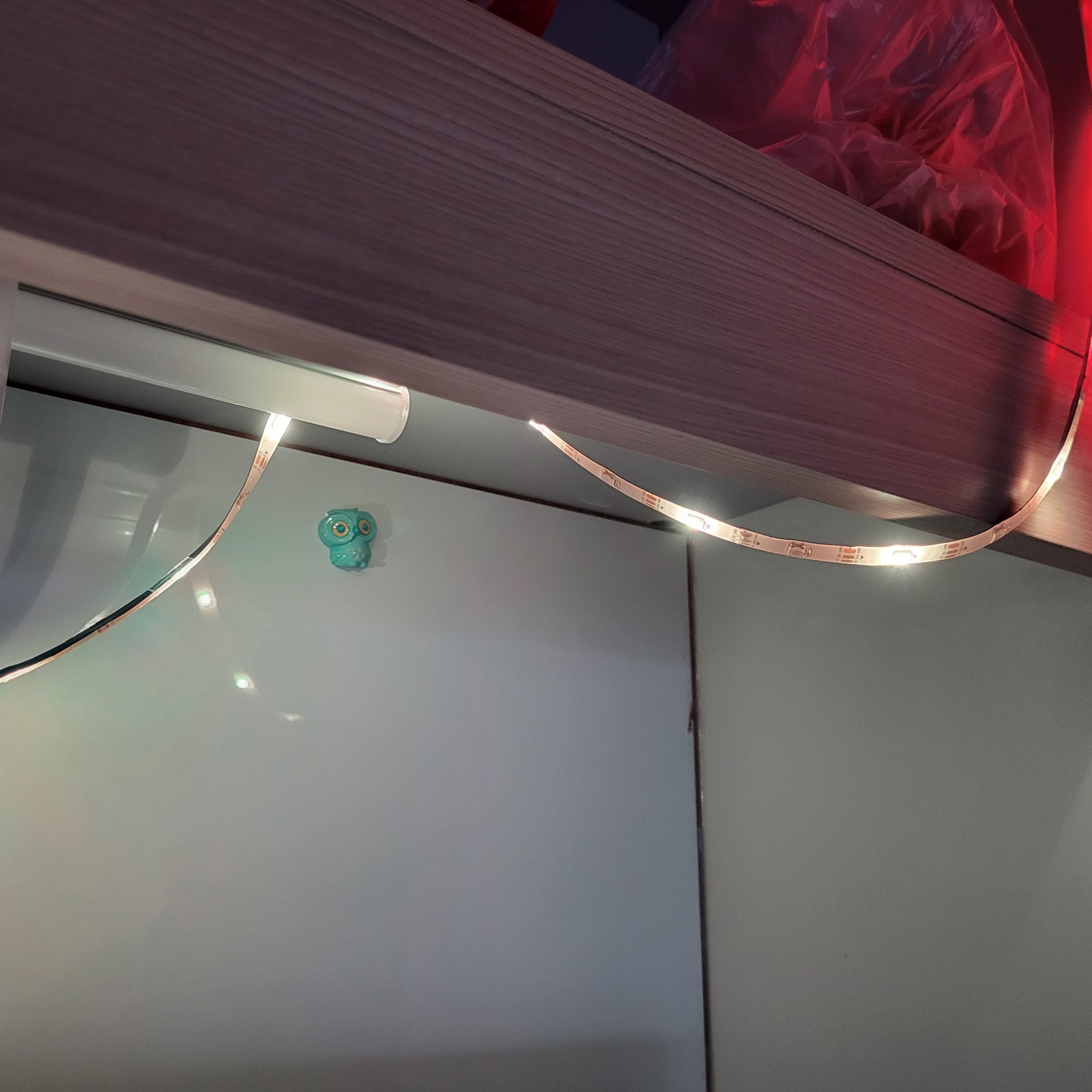 GitHub - dong881/Smart_1stDorm: 安裝在宿舍自動化控制桌上的檯燈