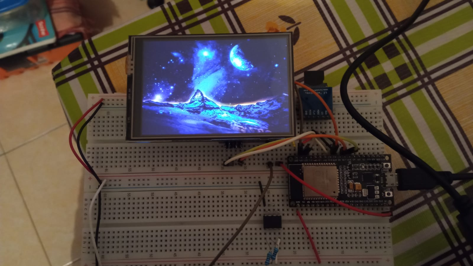 GitHub - josarcas/GUI-ESP32: Interfaz grafica basada en ESP32