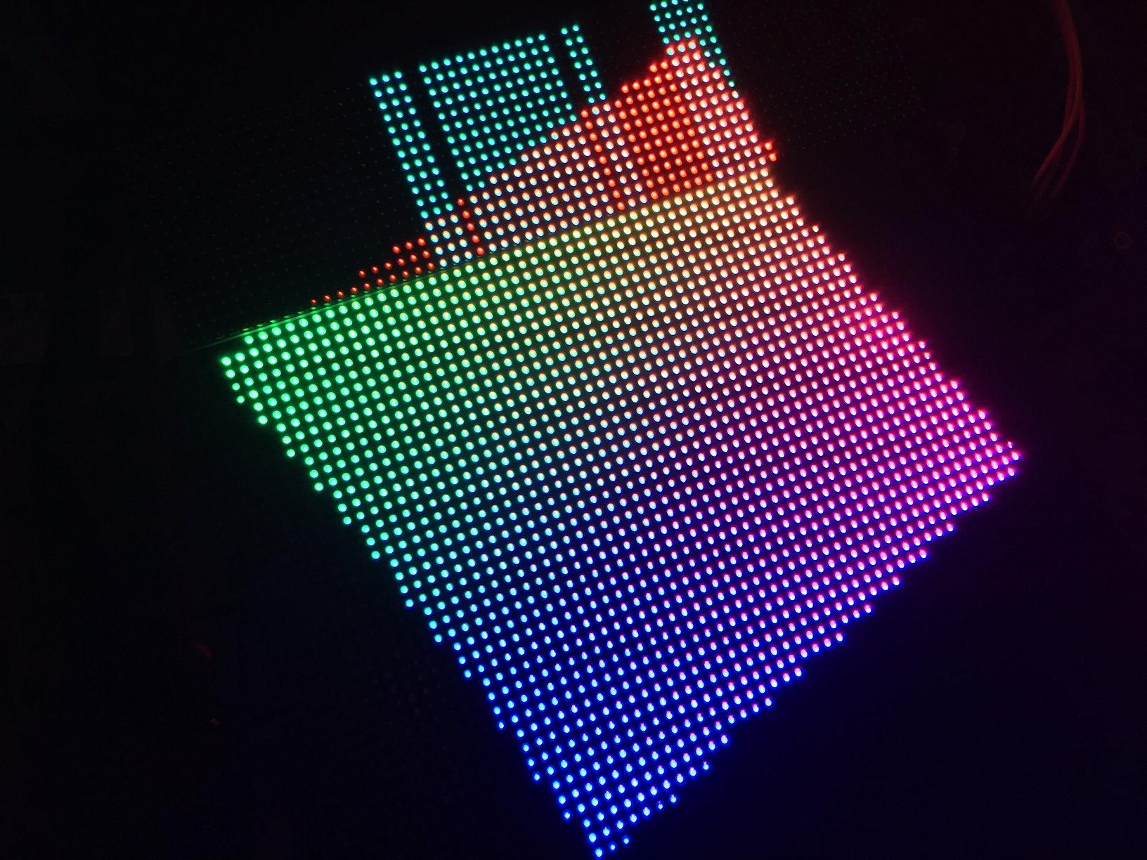3 chains using FM6126A - top chain colors wrong on half of panel ...