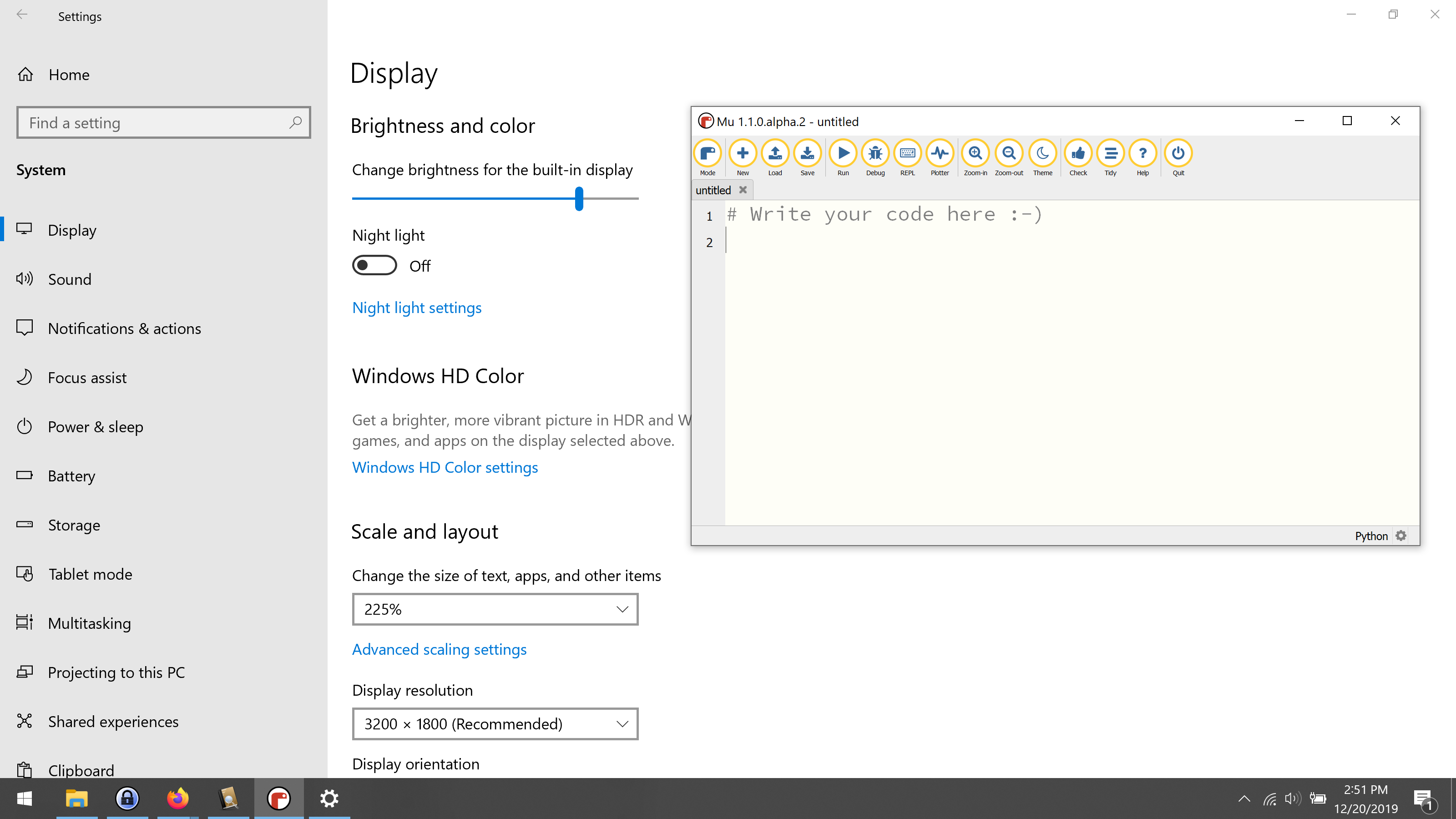 ui is quite small · Issue #921 · mu-editor/mu · GitHub