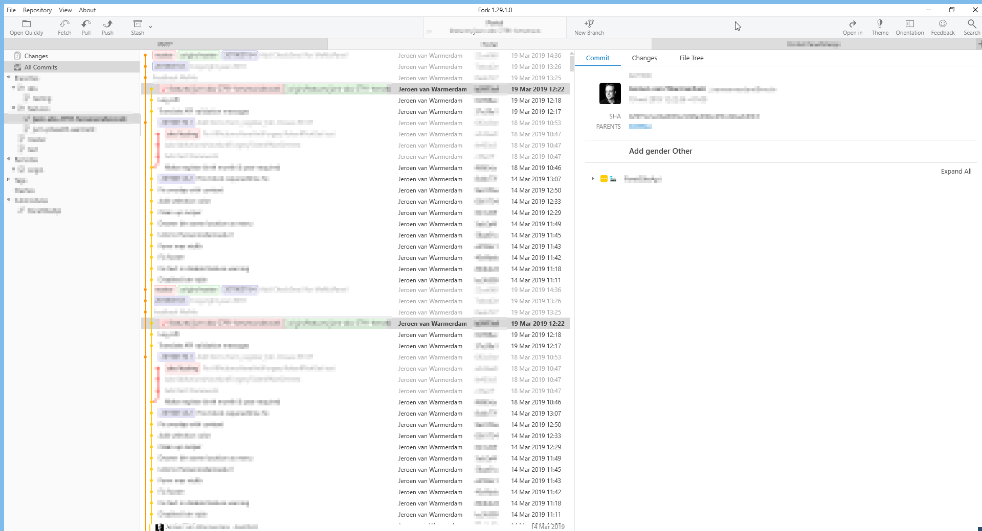 Vertical orientation - responsive commits column · Issue #193 · fork-dev/TrackerWin · GitHub