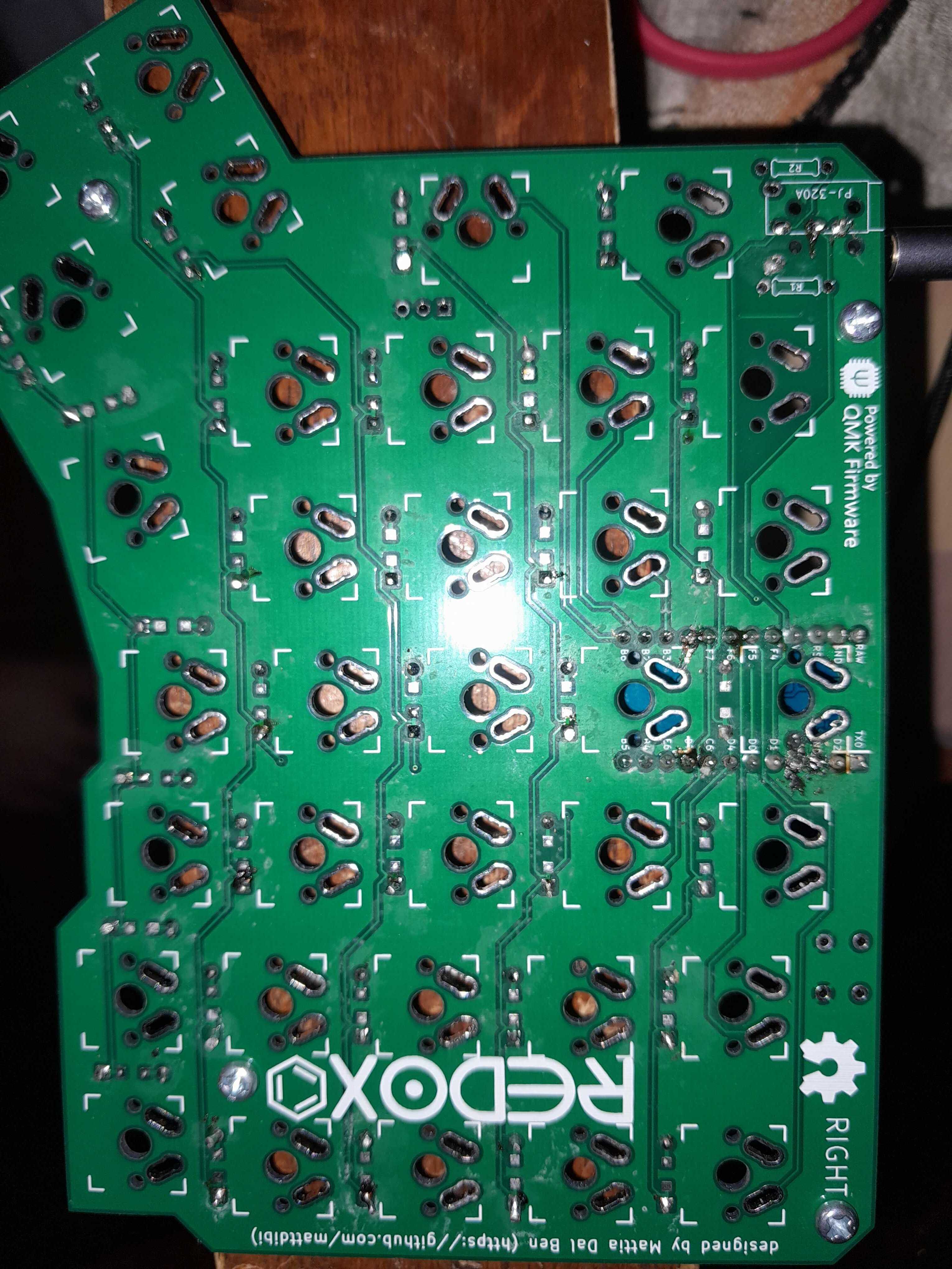 Need help the right hand side of the keyboard is not working · Issue #172 · mattdibi/redox ...