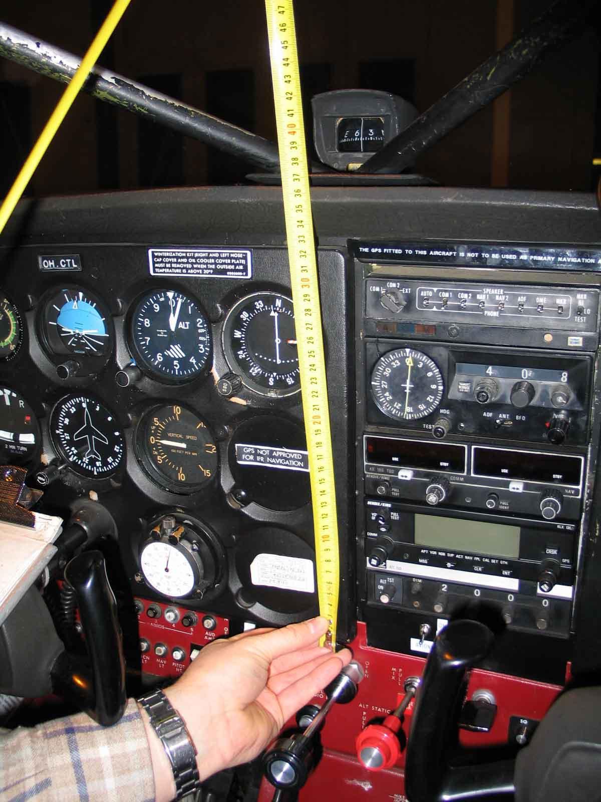 Panel is too low · Issue #6 · c172p-team/c172p · GitHub