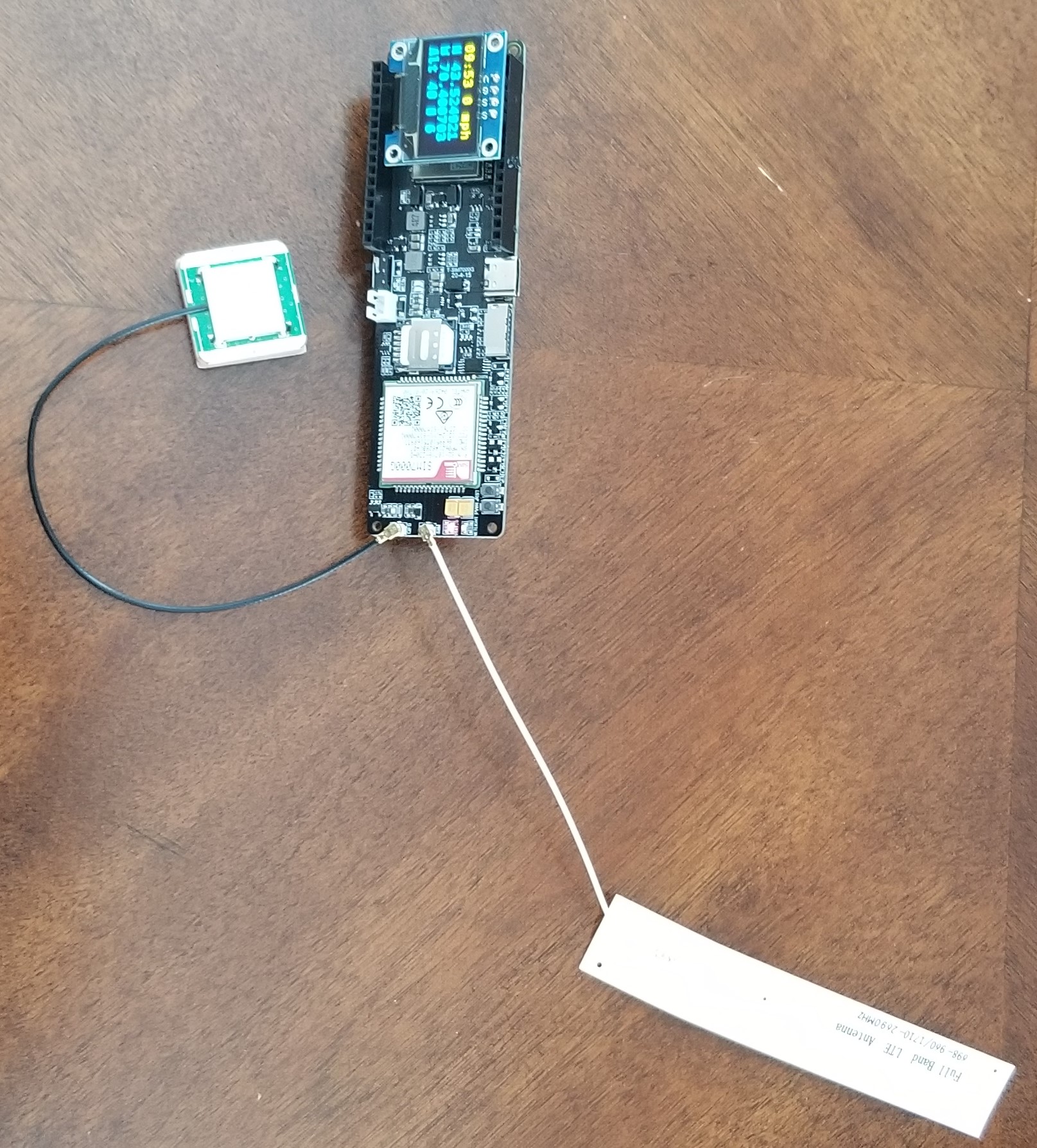 GitHub - Bobbo117/gpsTracker: Tracks location on street map via cellular IoT