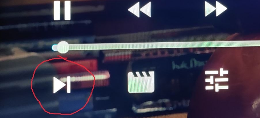 Old Subtitles when playing "Next episode" by clicking the button ...