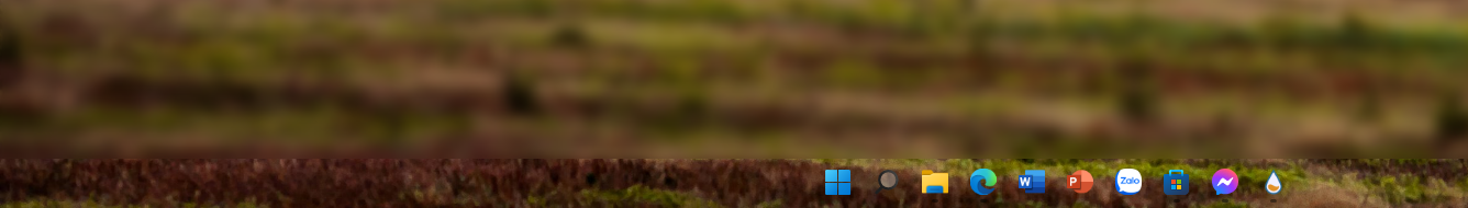 [Bug] Line at the Top of Clear Tray · Issue #425 · TranslucentTB/TranslucentTB · GitHub