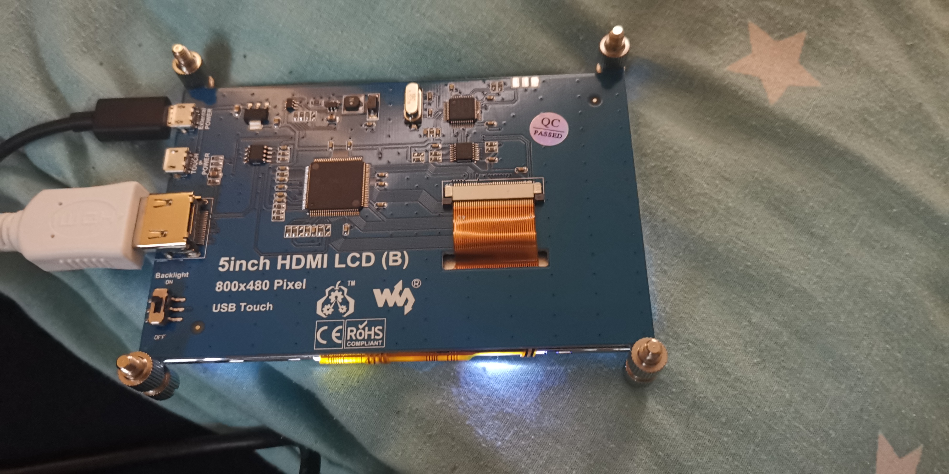 Scaling to smaller screens. · Issue #93 · adafruit/pi_video_looper · GitHub