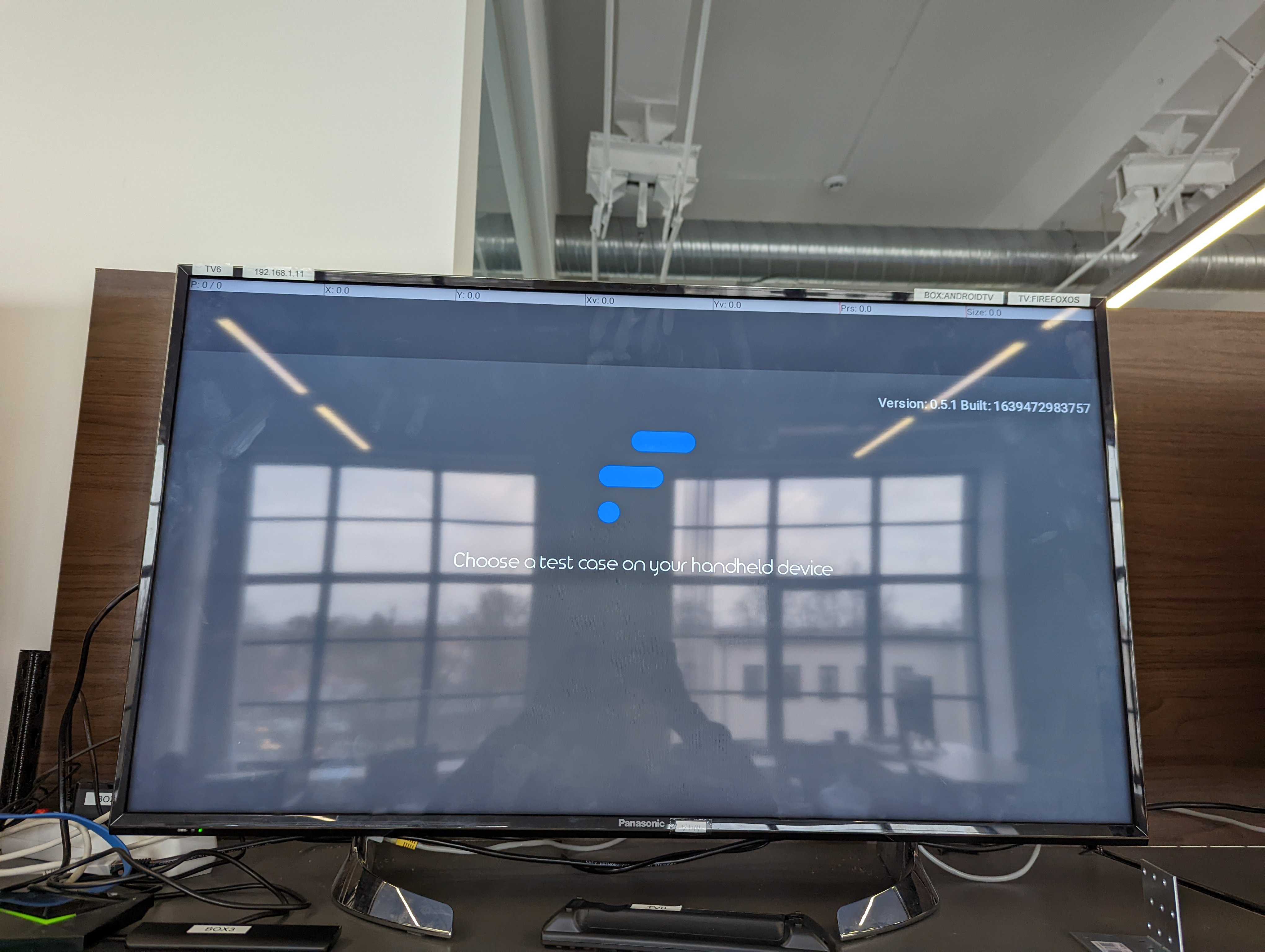 [chromecast] Weird Line On The Top And Weird Version Number On Flexn Template · Issue 28