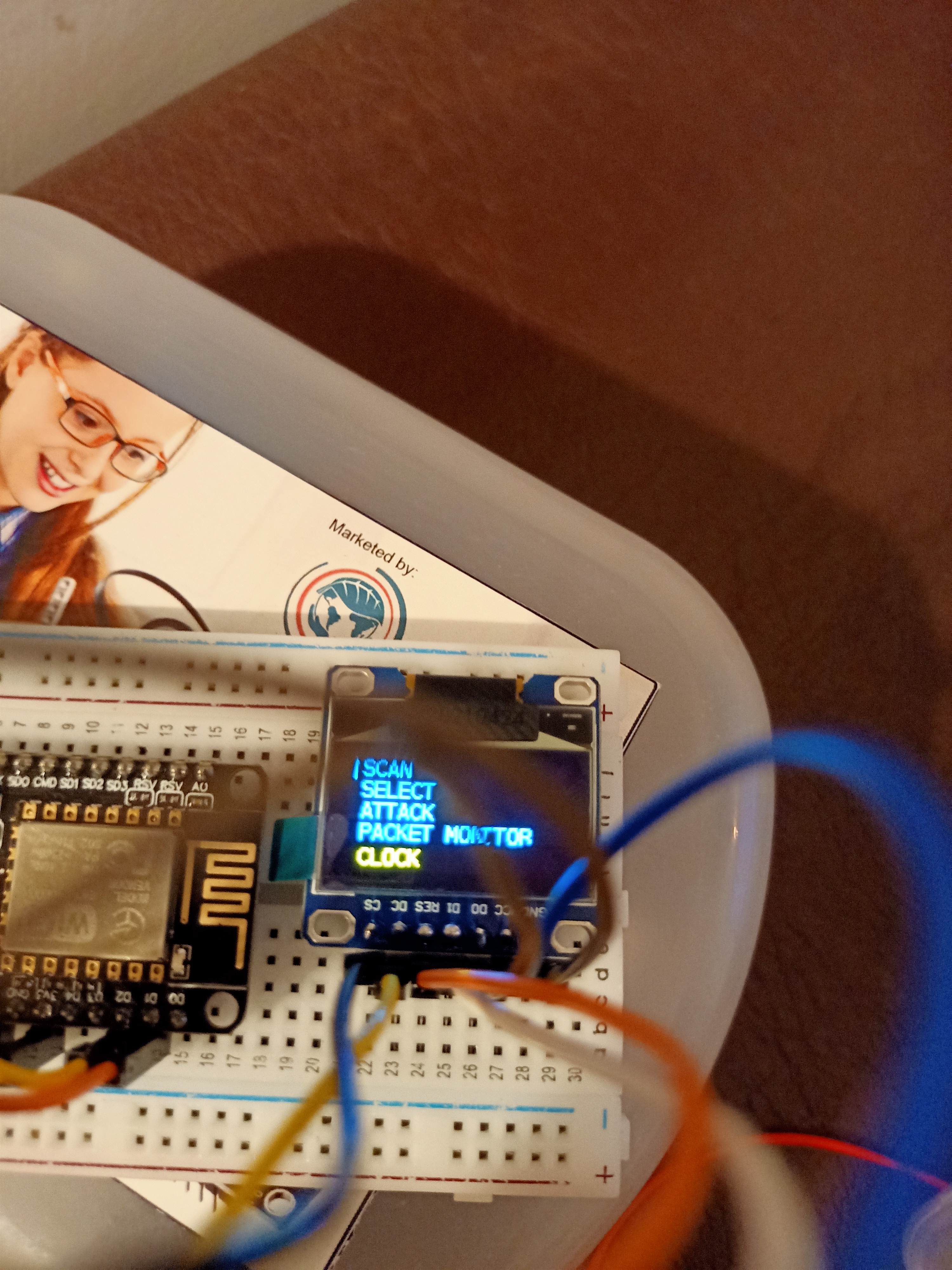 GitHub - avinashperera-ops/ESP8266-Deauther: A device that can jam Wi ...