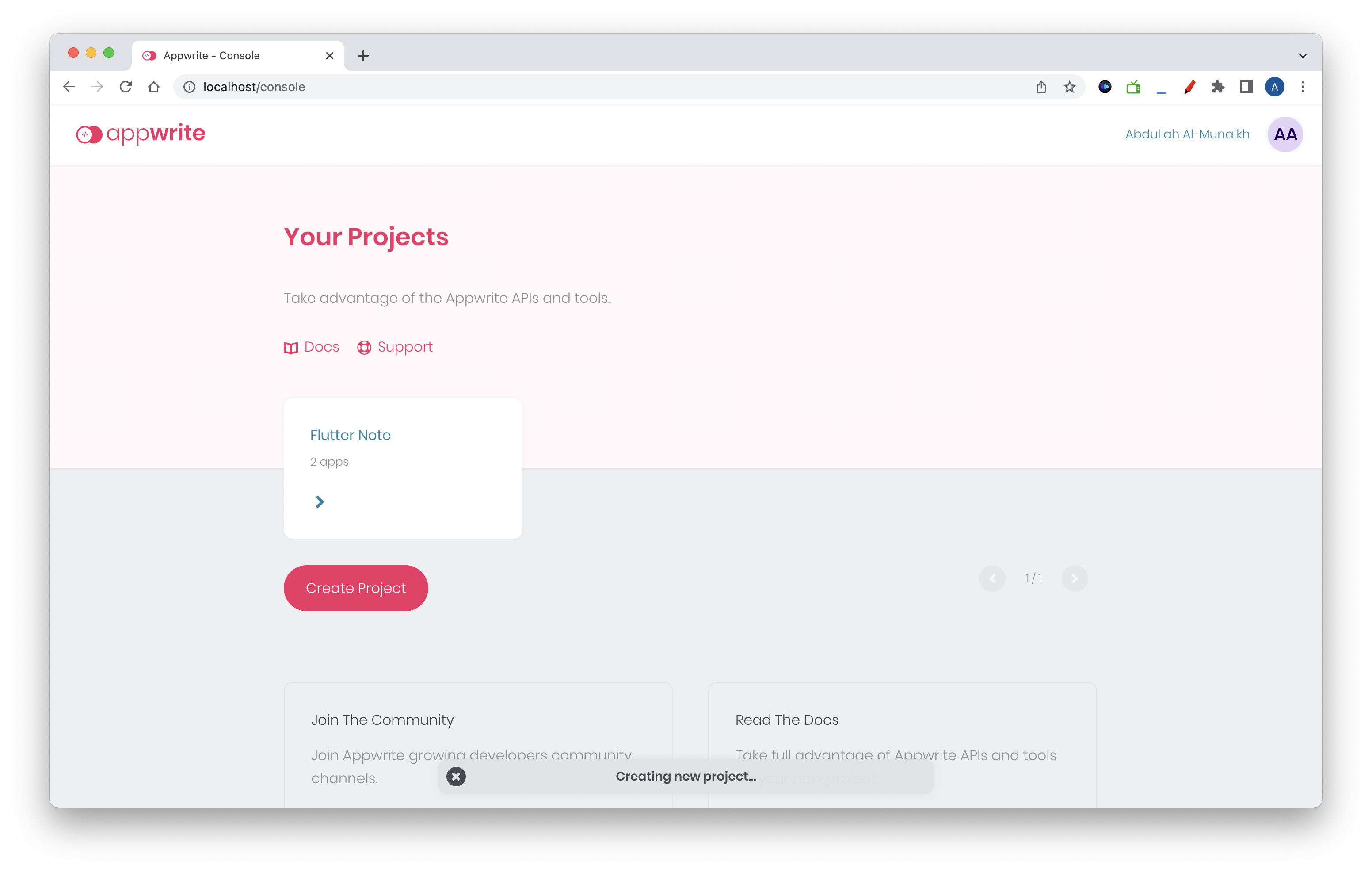🐛 Bug Report: The color of the message shown when creating a new project shouldn't be gray ...