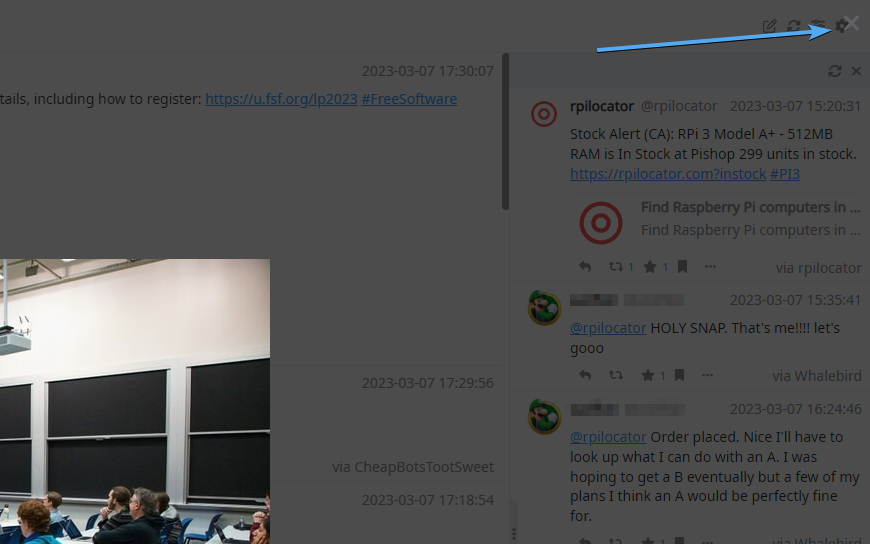 "Close Media" icon blends too much with darkened background in lightbox mode · Issue #4181 ...