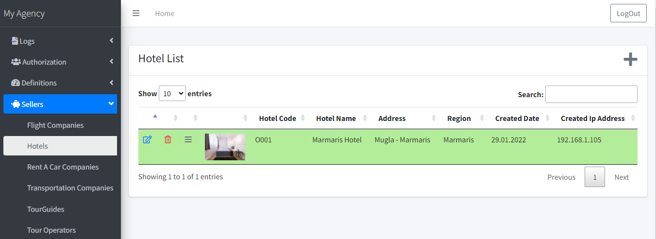 GitHub - tayfunengin/TravelAgencyApp
