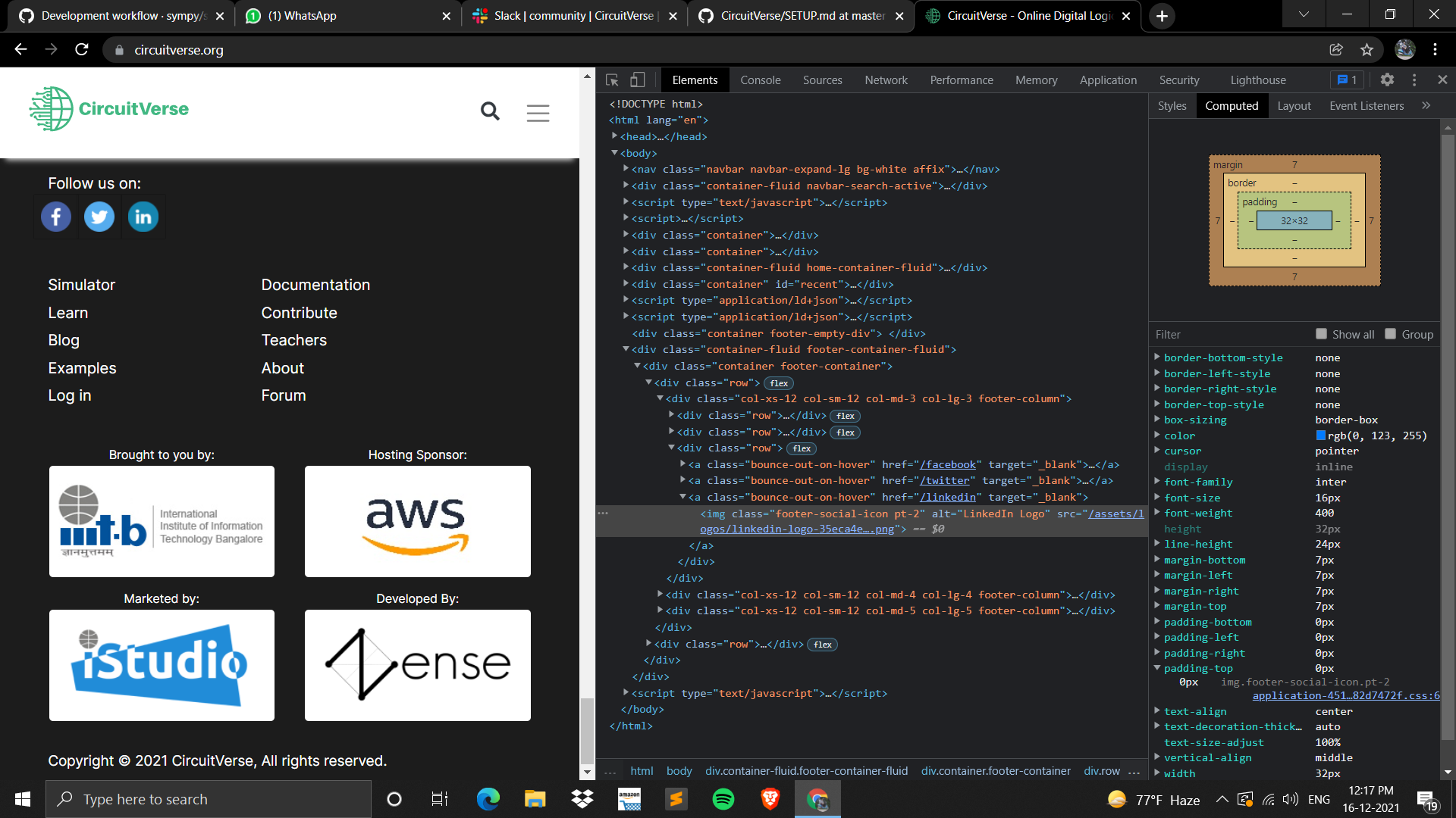 Centering the social icons in the footer · Issue #2720 · CircuitVerse ...