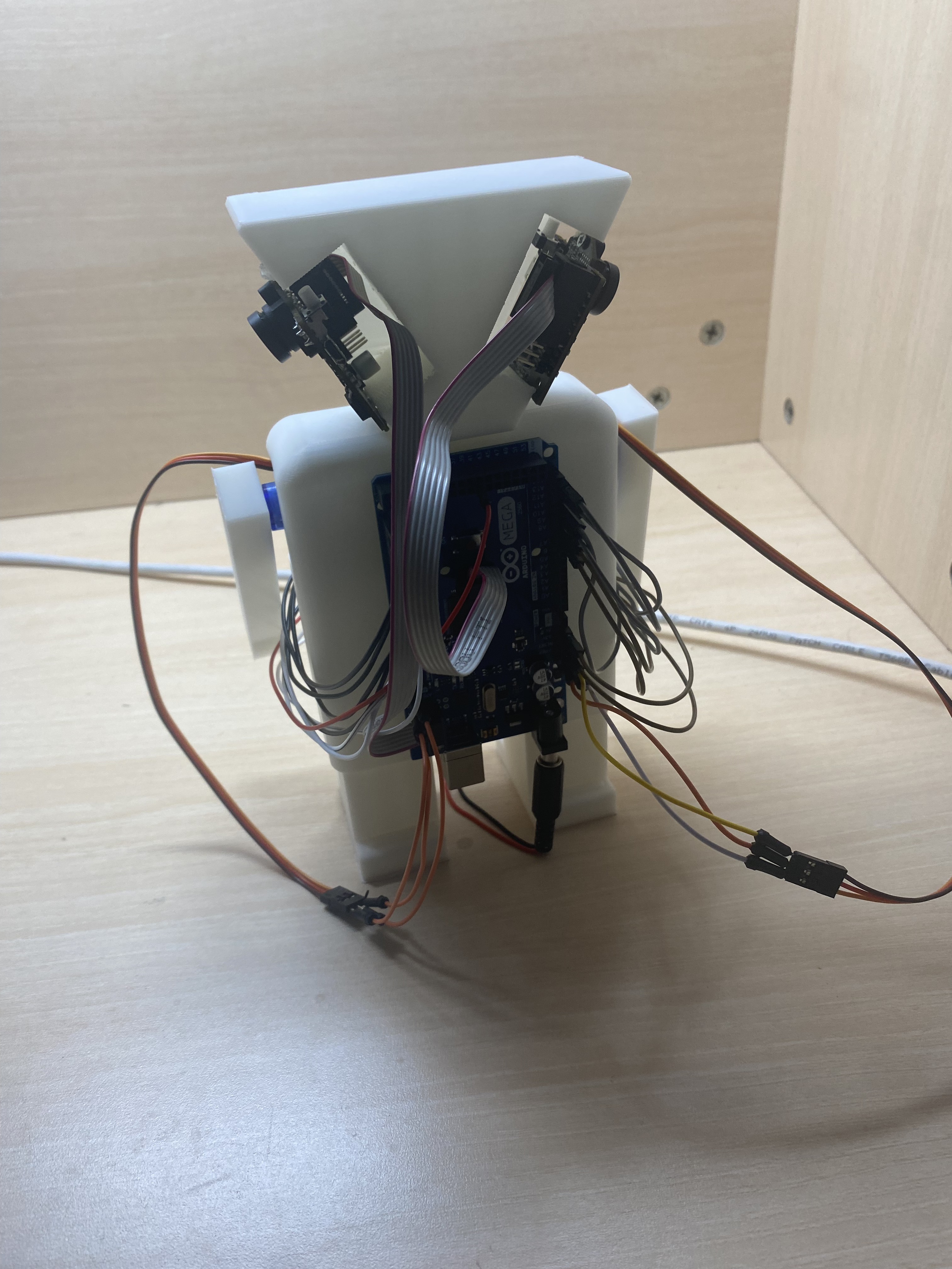 GitHub - Innovanito/3D_printed_robot_with_LED_and_motor