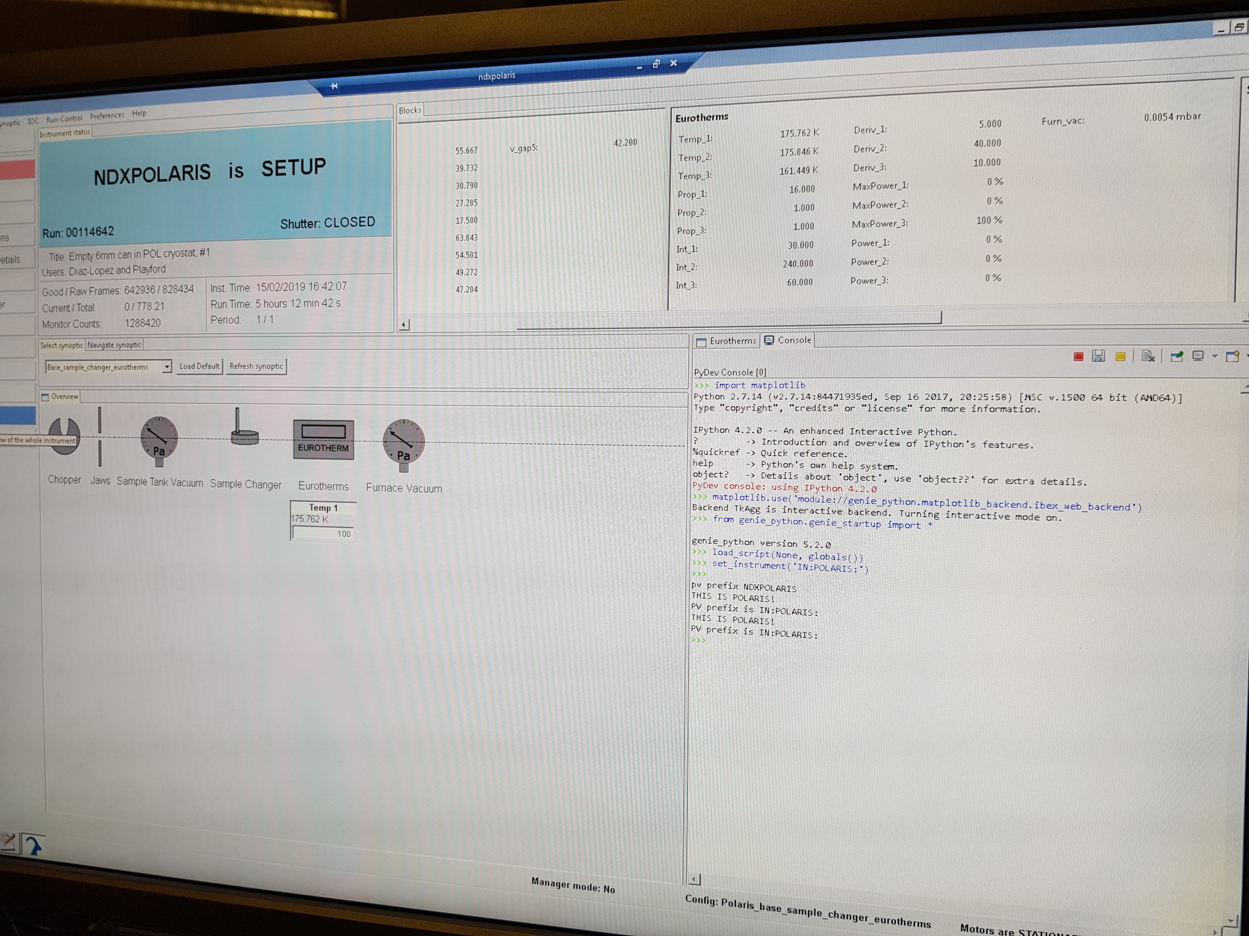 GUI/BUG: Scripting window appearing in non-scripting views · Issue #3773 · ISISComputingGroup ...