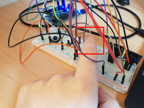 GitHub - sikim4991/light_alarm: 비글보드를 이용한, 방이 밝아야 알람을 끌 수 있는 알람 시계