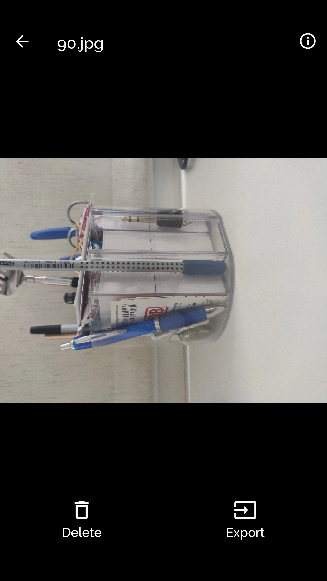 [Bug] Some photos have wrong orientation. · Issue #57 · leonlatsch/Photok · GitHub