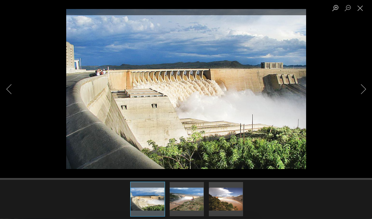 Request: Add thumbnail slider on Lightbox · Issue #146 · frontend-collective/react-image ...