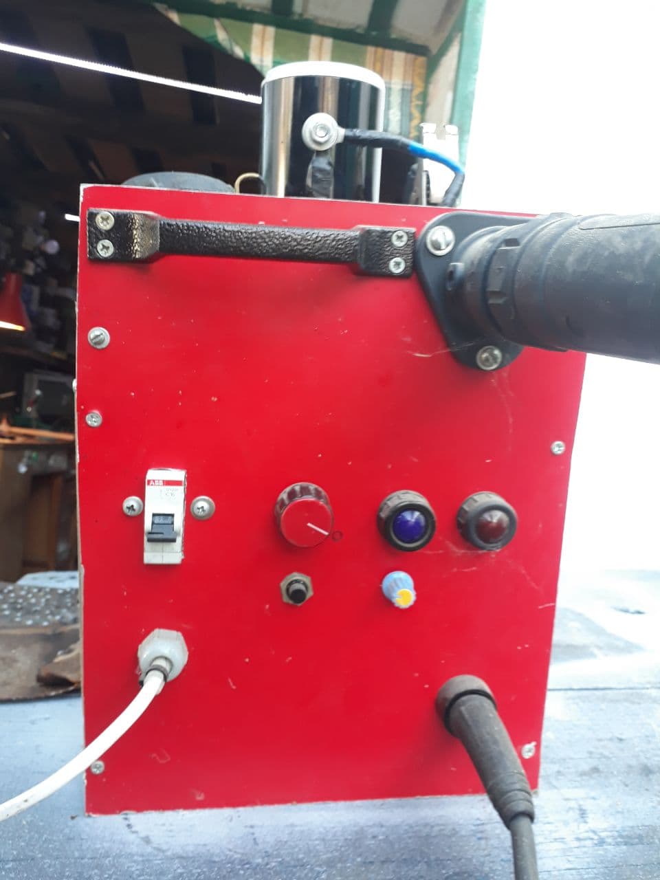 GitHub - Vitech-UA/STM32-MIG-Controller: Контролер напівавтоматичного зварювального апарату, що ...