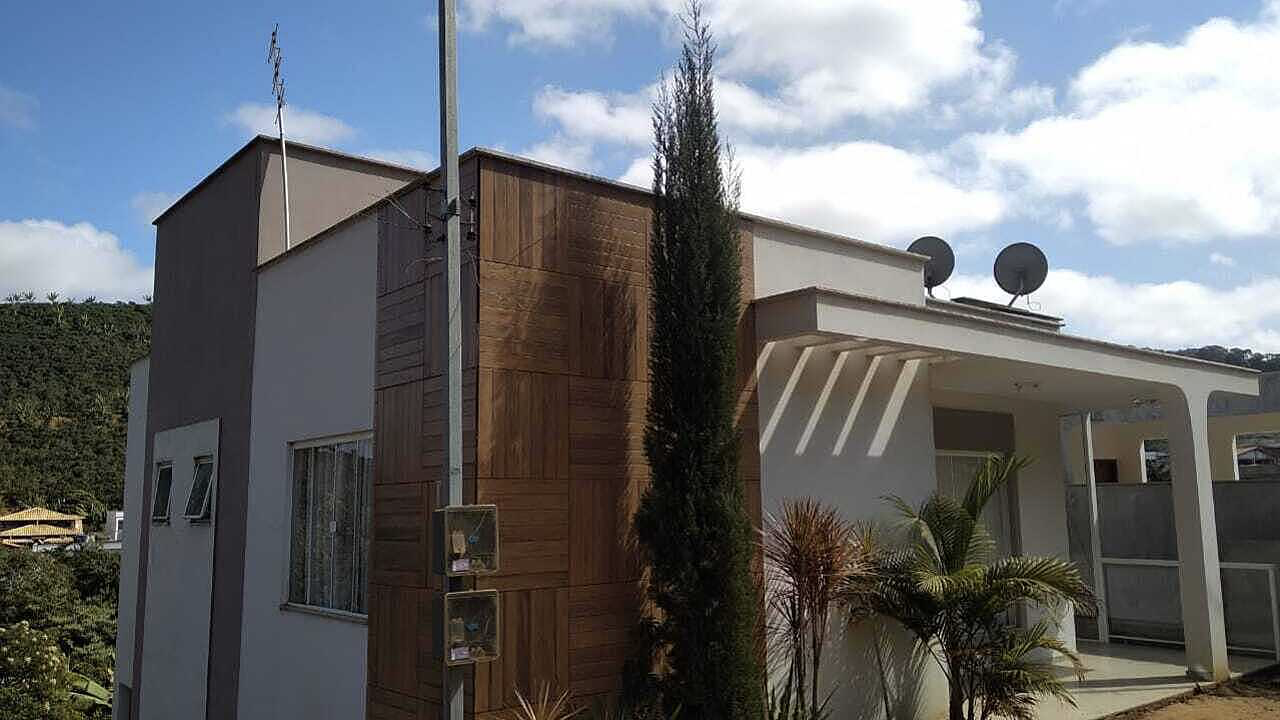 Version 2.0+ (that starts using ImageProcessing gem) increases image sharpness and increases ...