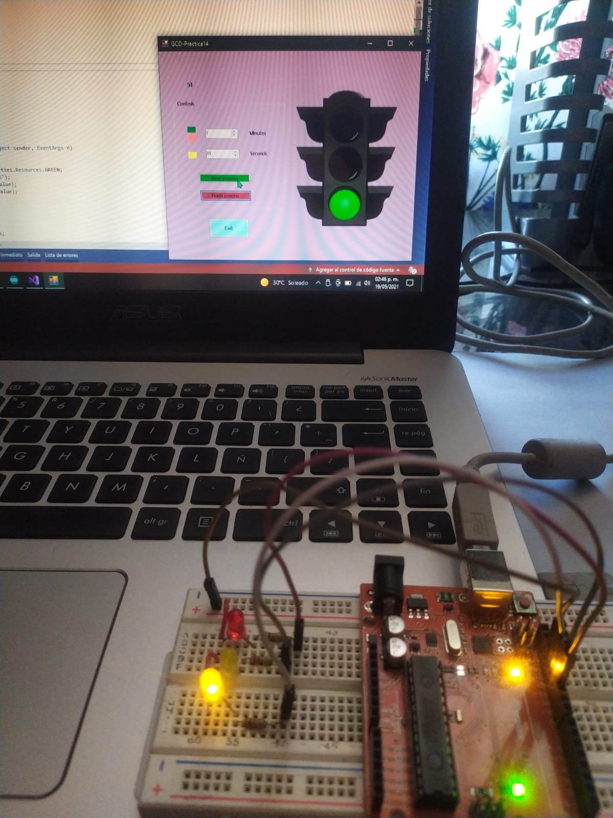 GitHub - Dancaviedes1210/Semaforo-con-arduino: Se creó un formulario en ...