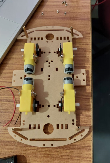 GitHub - s0um0r0y/Camera-survelliance-car: The objective of the project ...