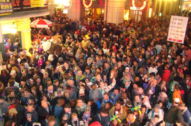 Does YOLOv5 have the ability to detect crowd objects? · Issue #1779 ...