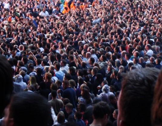 Does YOLOv5 have the ability to detect crowd objects? · Issue #1779 ...