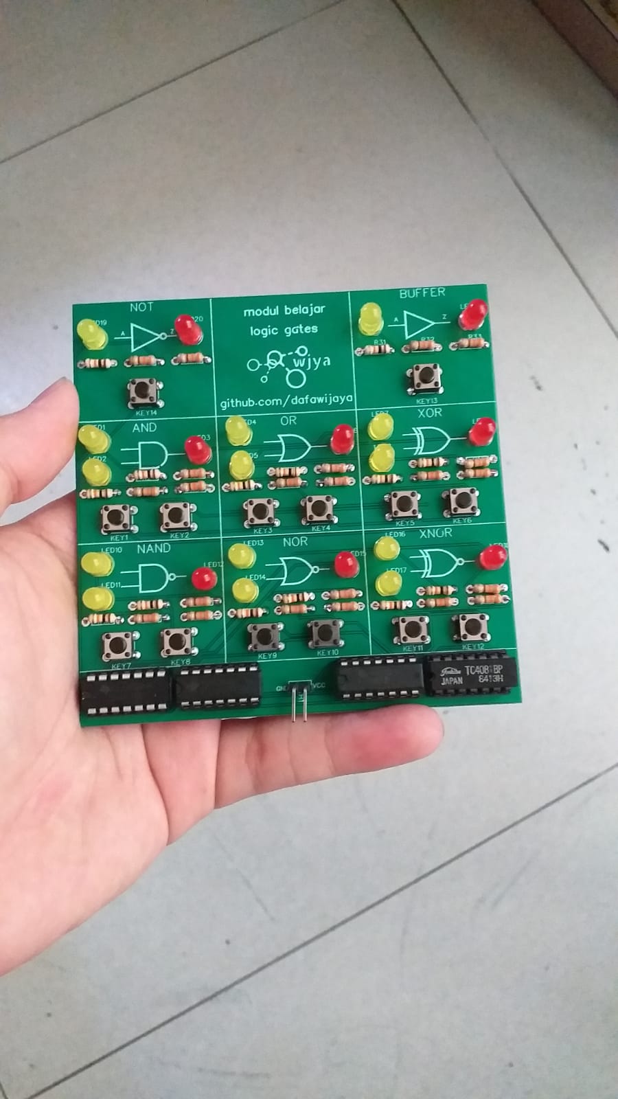 GitHub - dafawijaya/logic-gates-pcb-module