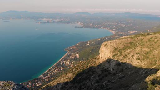 inconsistent point cloud rendering results with pytorch3D and other splatting method · Issue ...