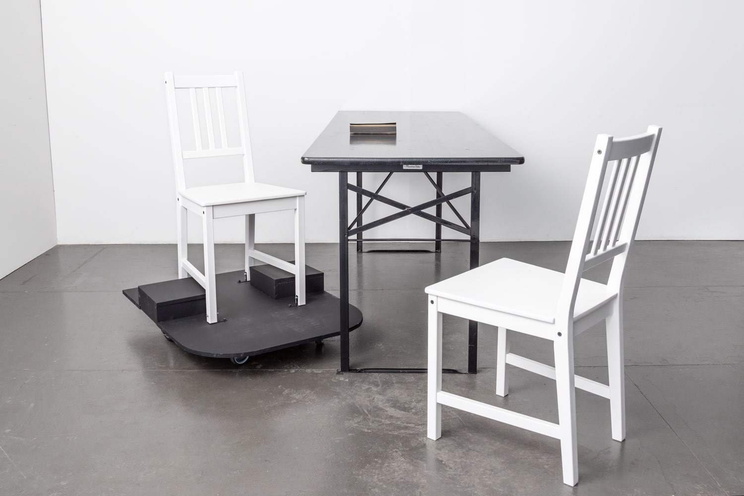 GitHub - janenathania/chairness-of-a-chair: Interaktive Medien - 5 ...