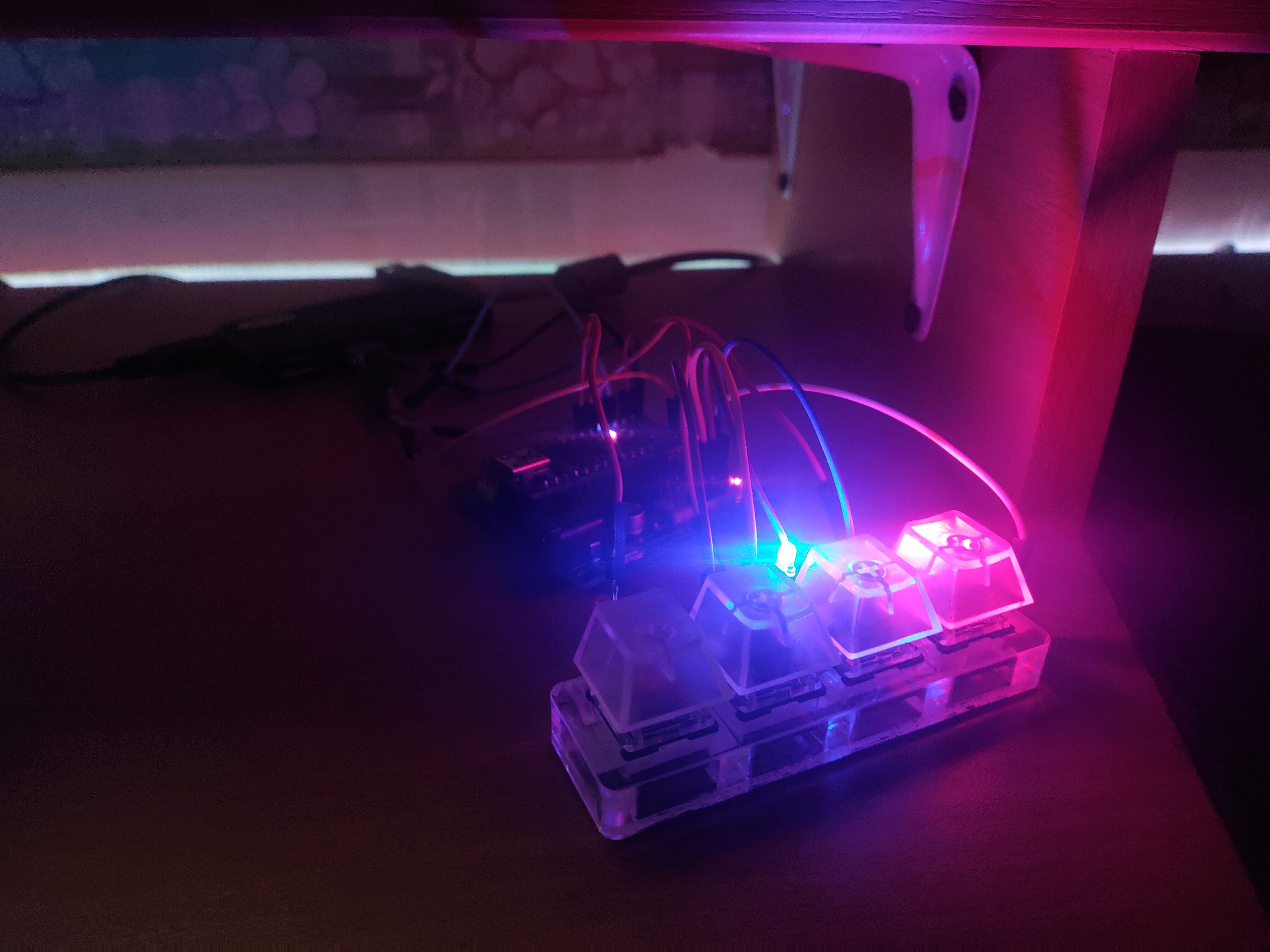 GitHub - MateLR/Mini-Arduino-Keyboard · GitHub